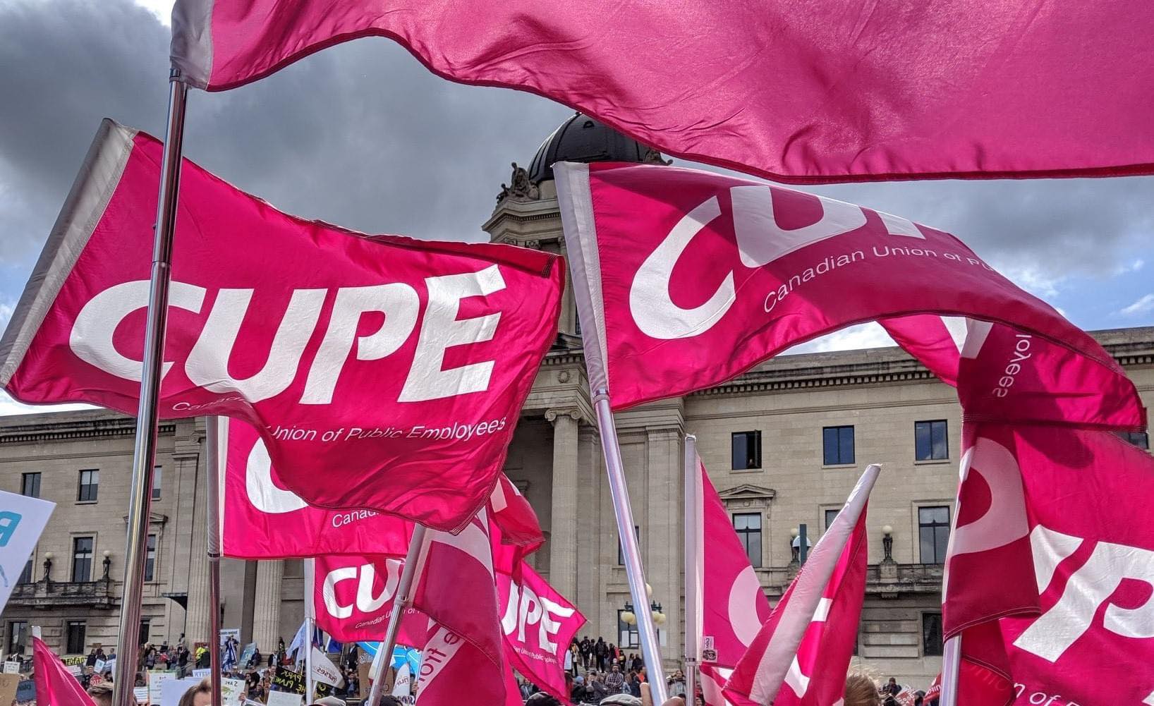 Manitoba health-care support workers authorize strike action: CUPE