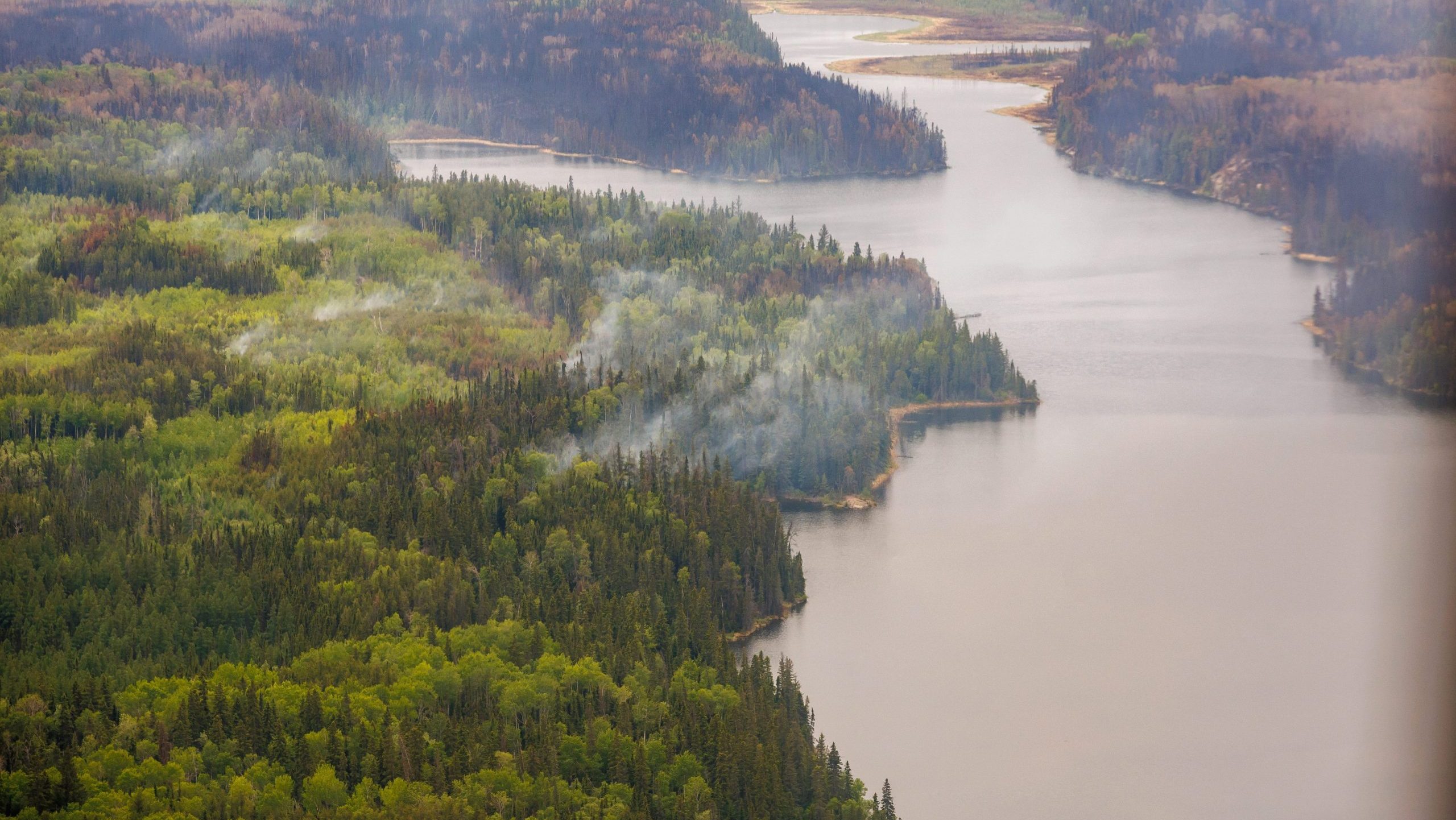 Fire evacuees begin returning home to Manitoba First Nation after cool ...