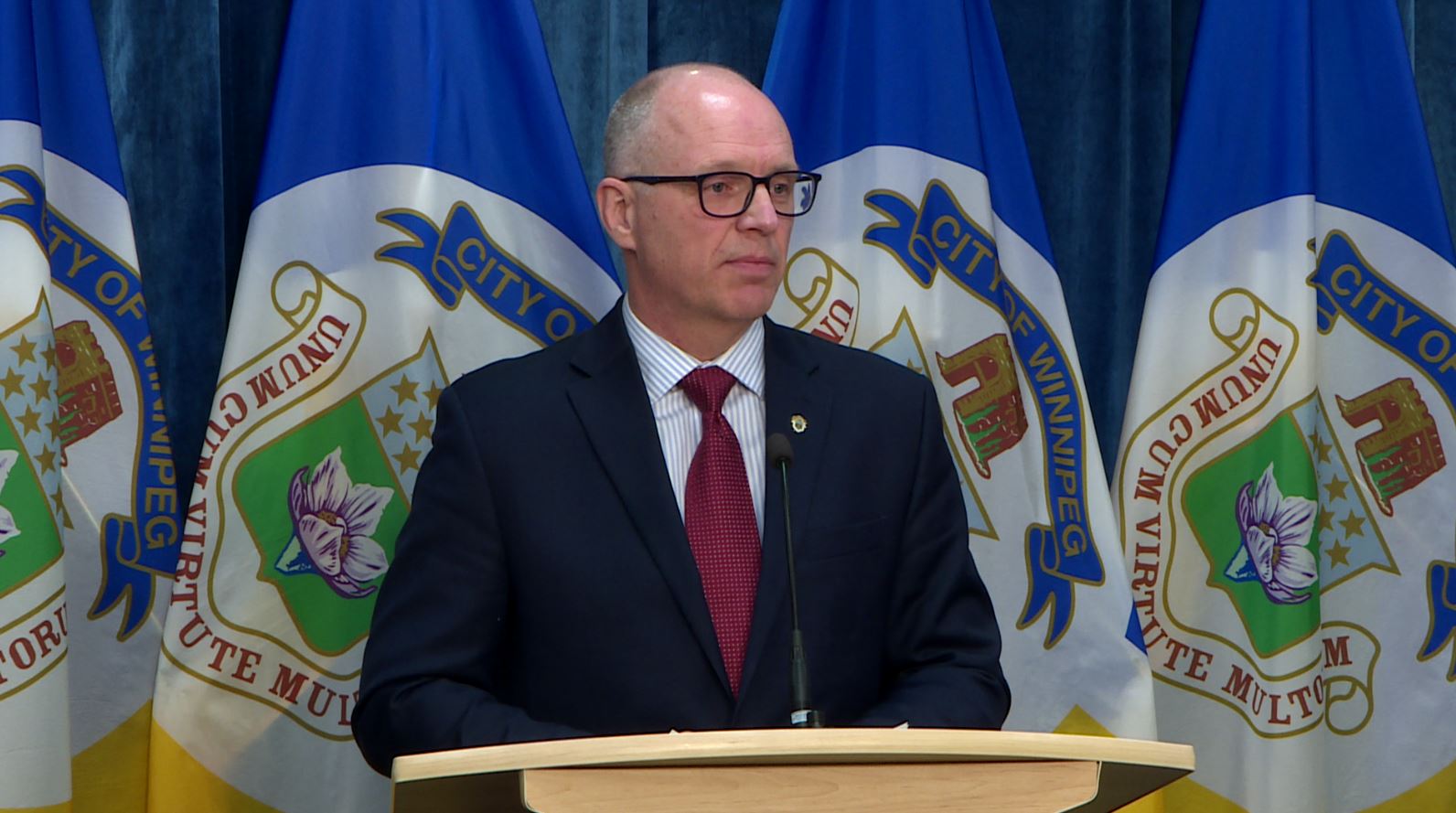 Winnipeg mayor pushing for fourth emergency service to respond to ...