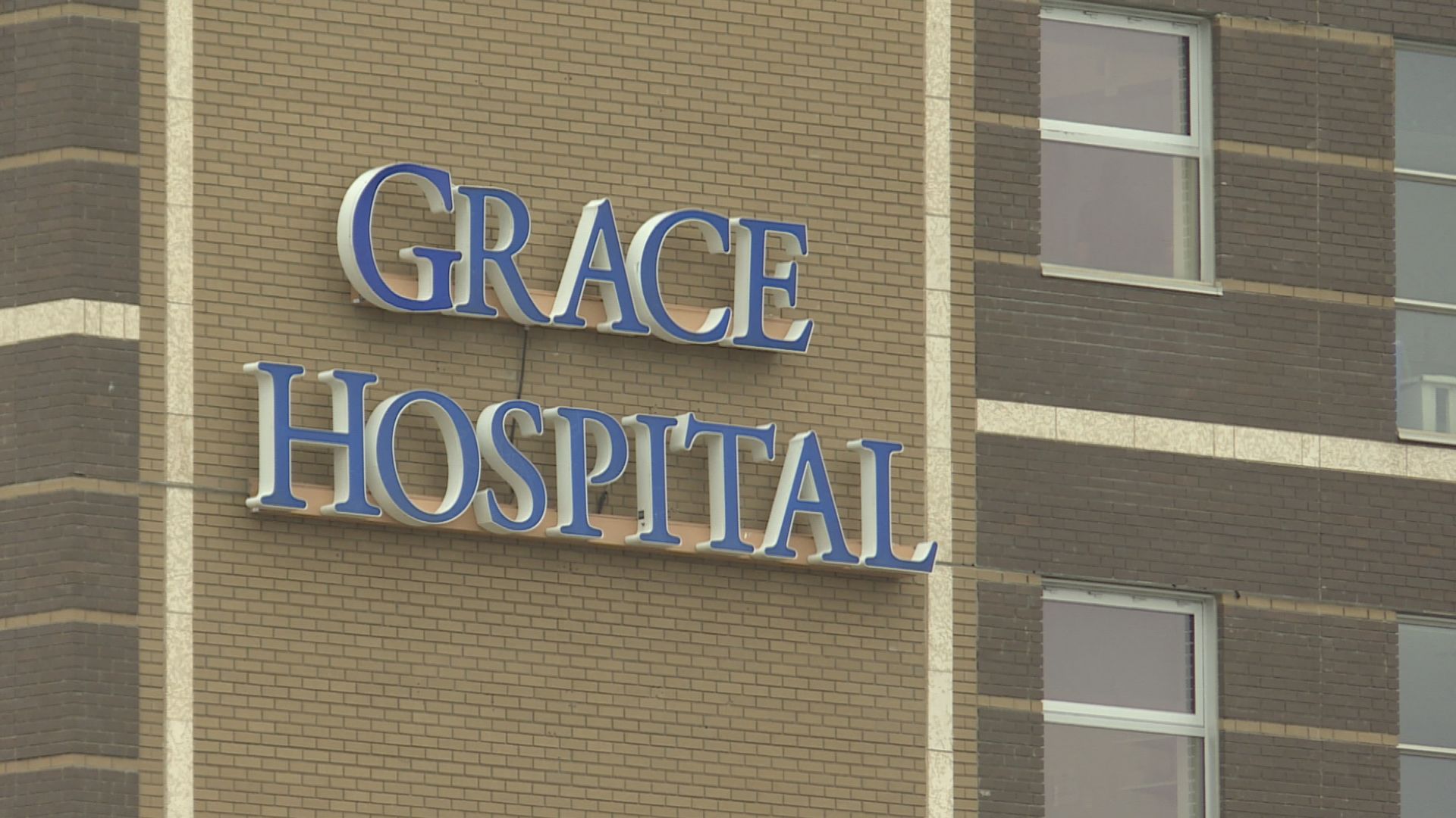 Manitoba Liberals call for changes to Winnipeg transit near Grace Hospital