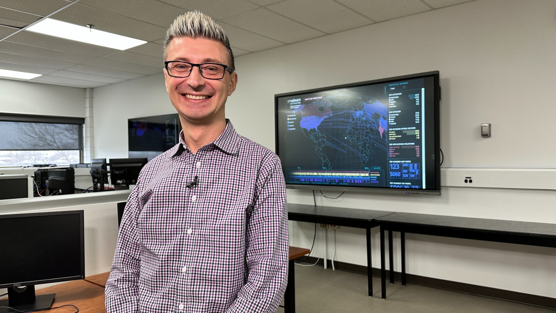 Manitoba program arms students with cybersecurity skills