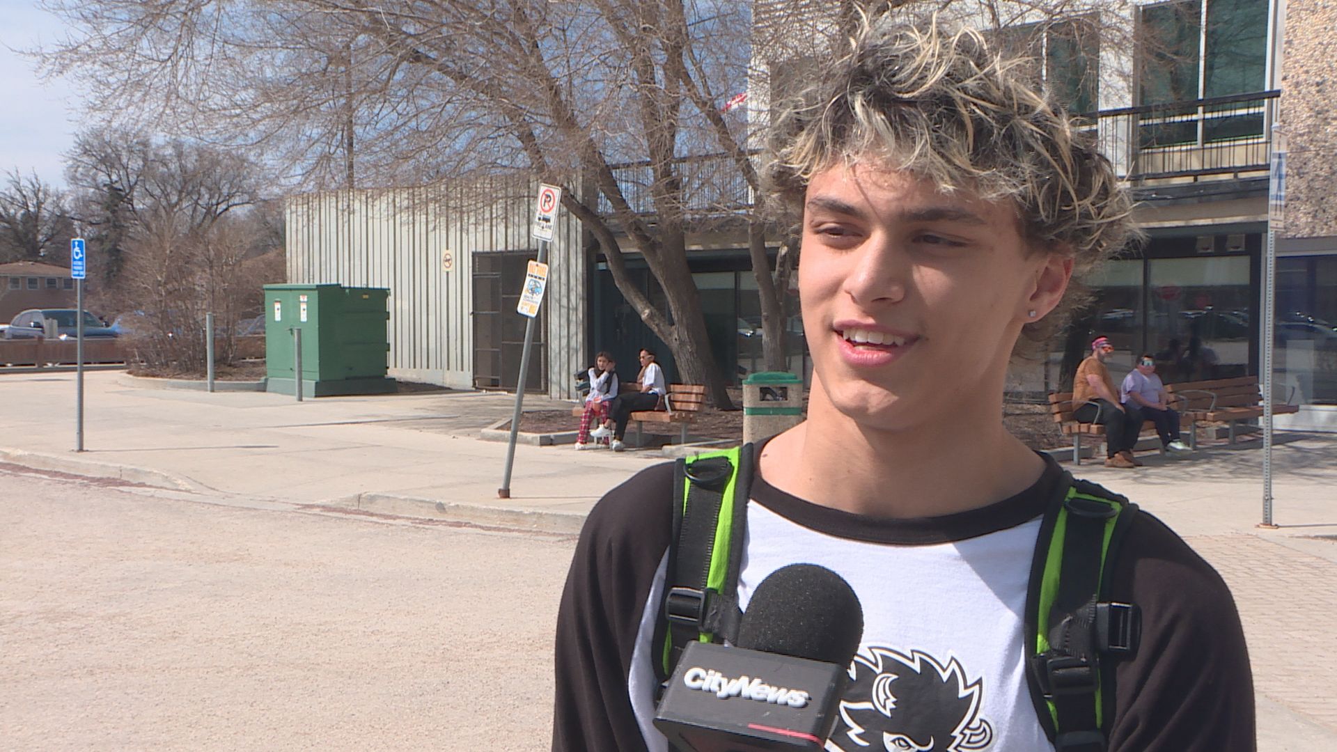 16-year-old Winnipeg swimmer having great success in the youth circuit