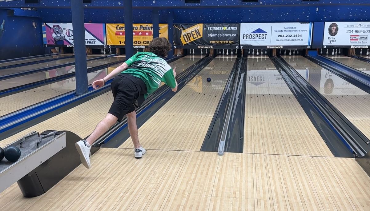 Province’s best 5-pin bowlers converge on Winnipeg - CityNews Winnipeg