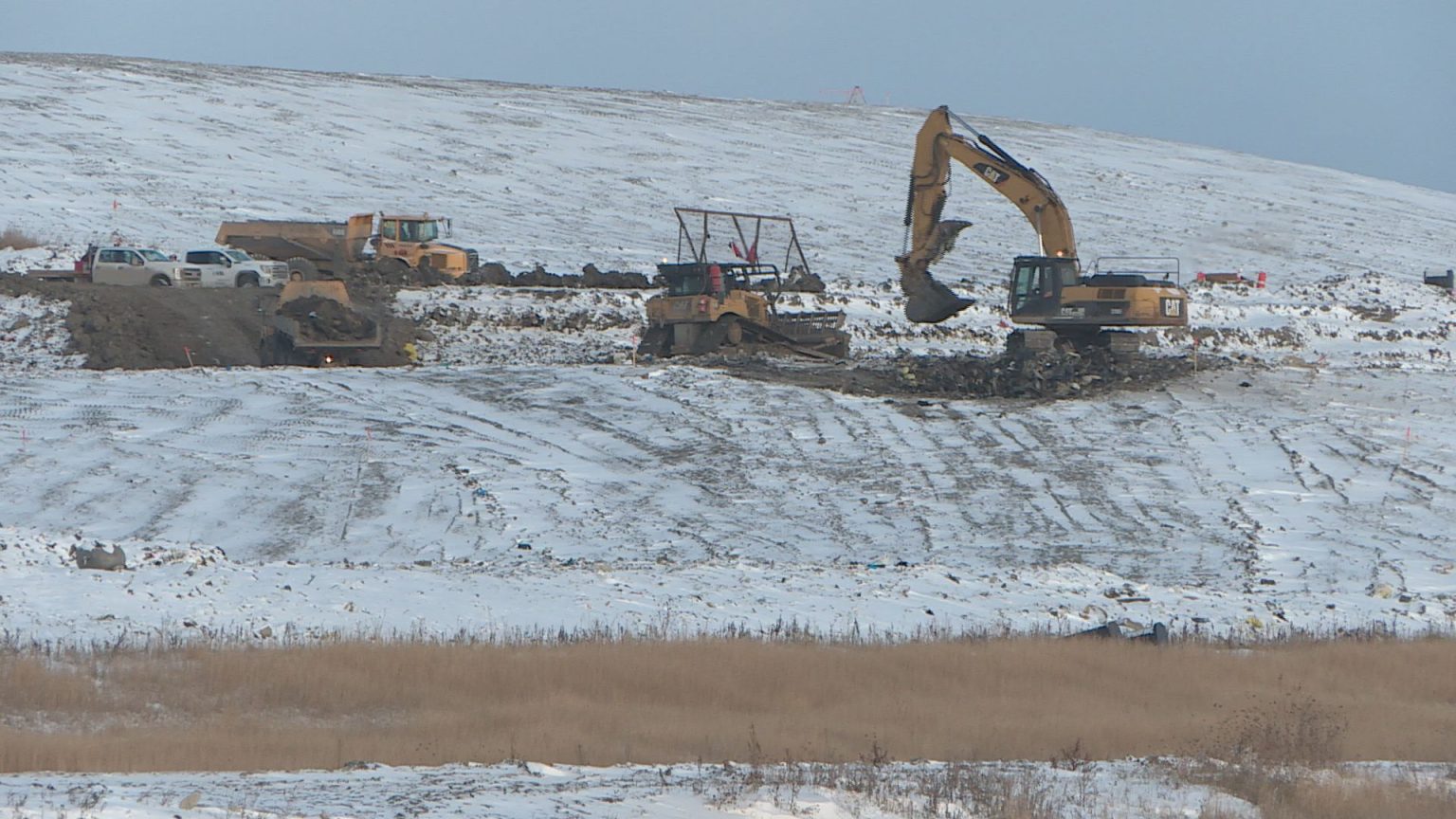 Possible human remains found in search of Winnipeg's Prairie Green landfill