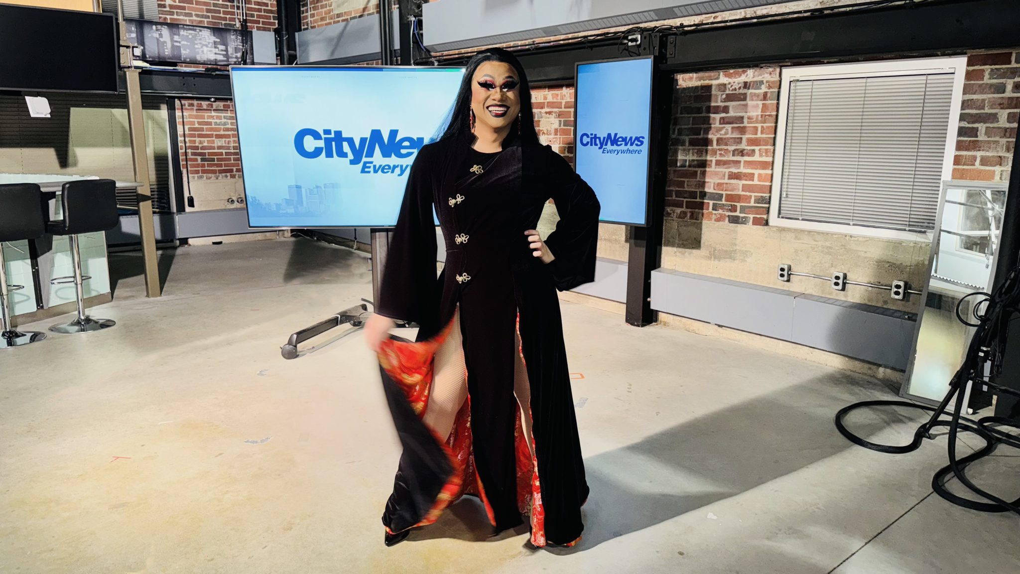 Canada's first drag-artist-in-residence in Winnipeg - CityNews Winnipeg