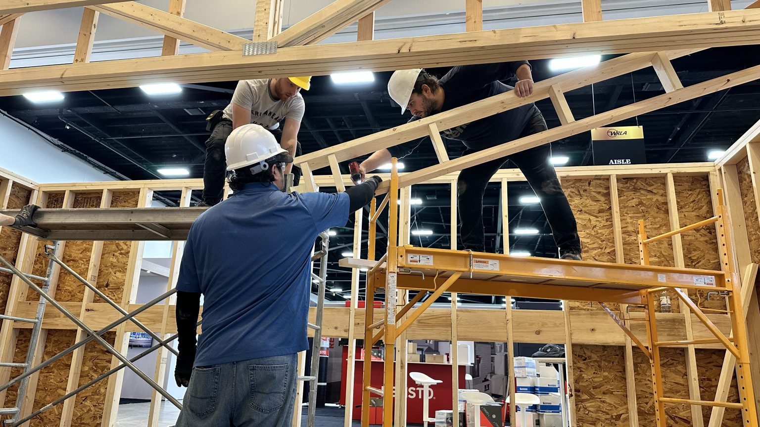 Canadian lumber industry: thousands of unfilled jobs - CityNews Winnipeg