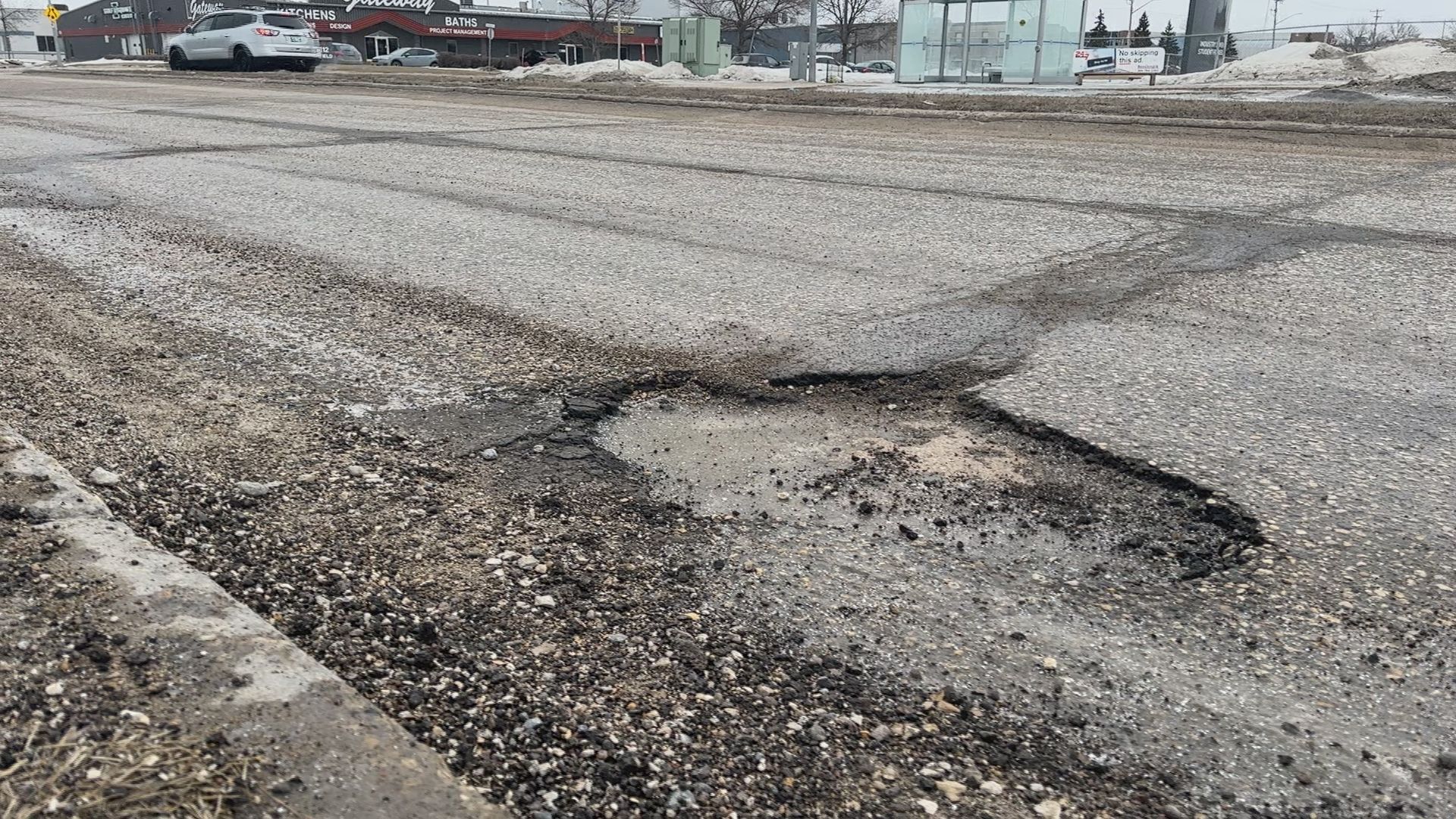 Nomination period begins to determine Manitoba’s worst roads