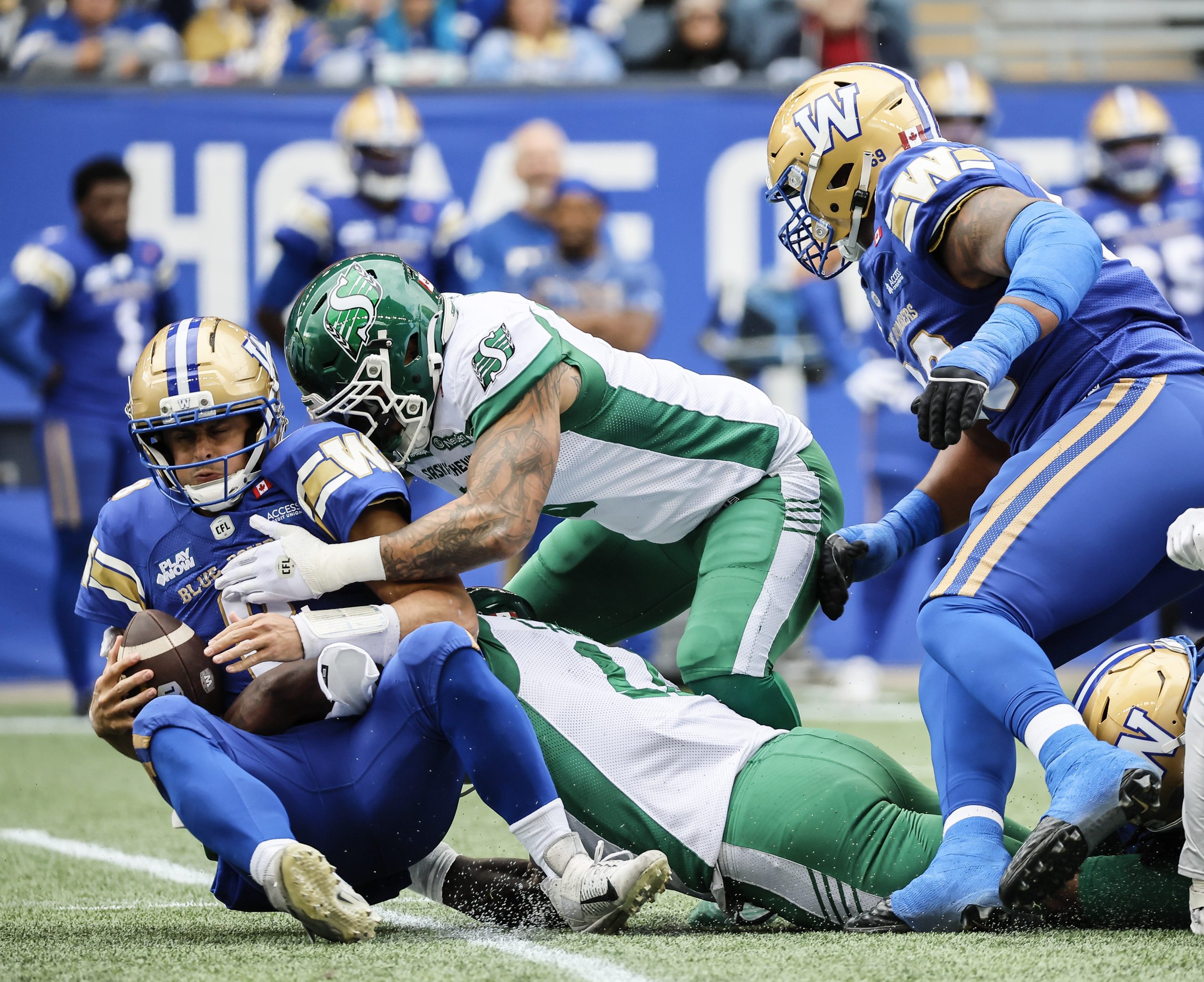 Lauther lifts league-leading Roughriders over Blue Bombers 21-13 in ...