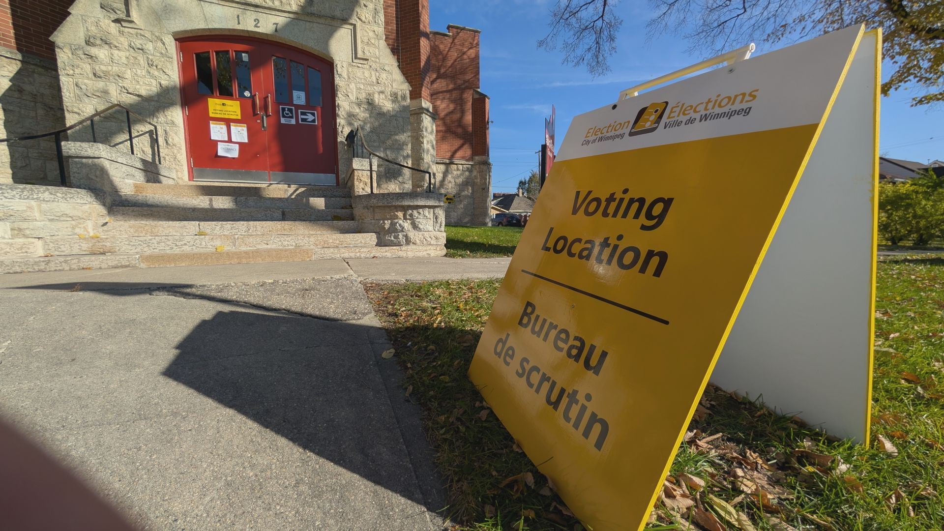 Elmwood-East Kildonan residents vote in by-election for city councillor