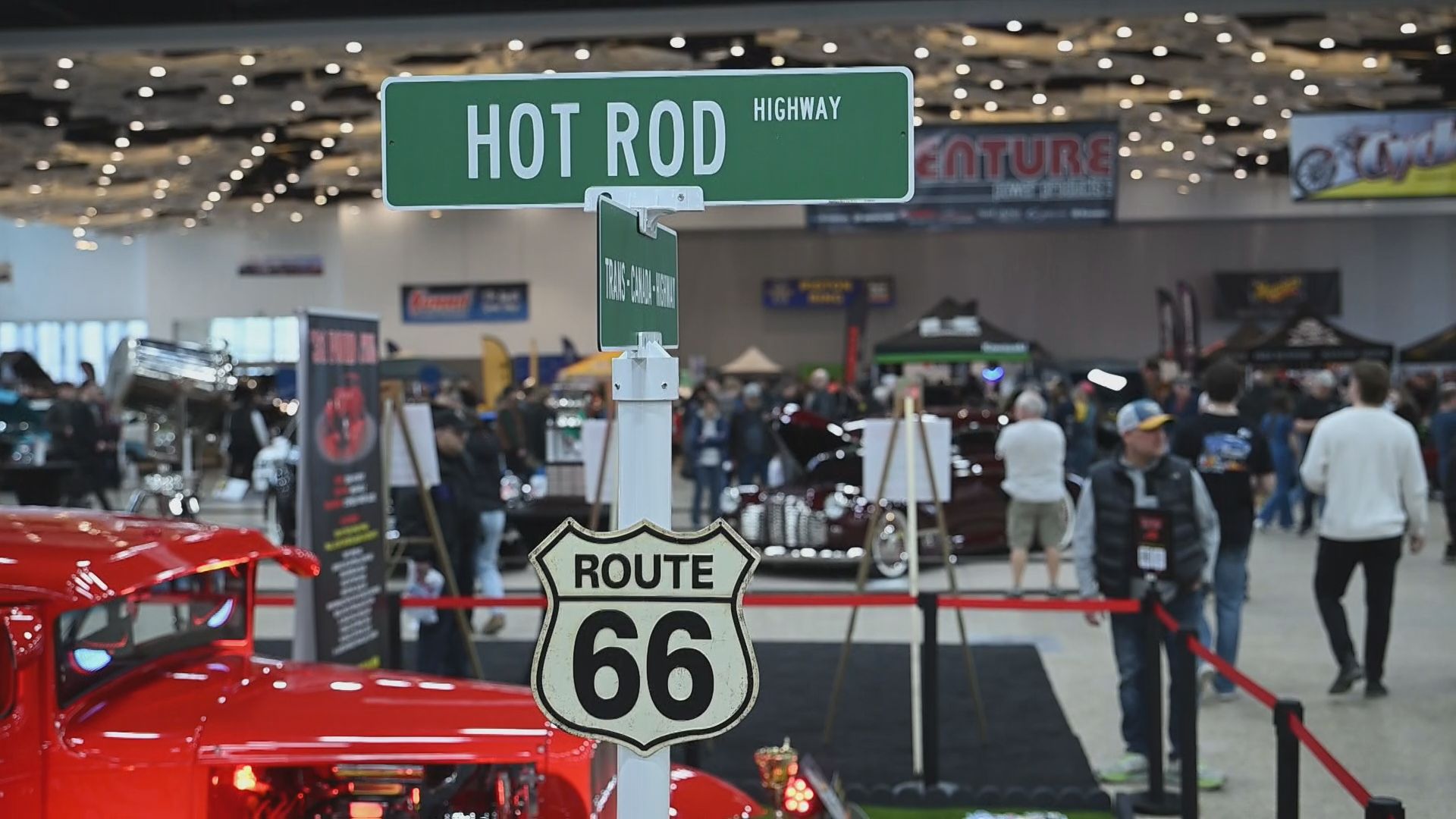 Winnipeg automobile enthusiasts enjoy 48th World of Wheels car Show