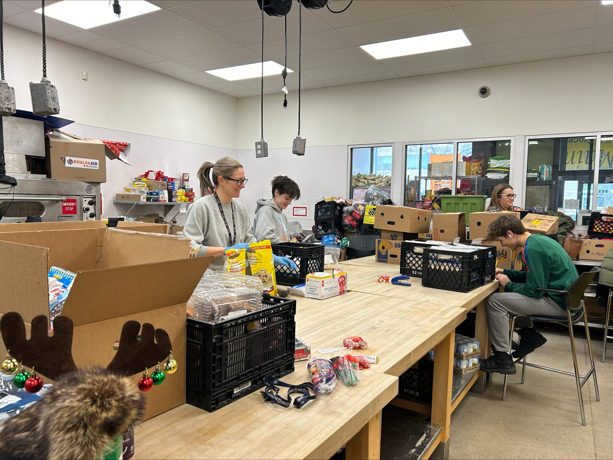 Winnipeg shelters call for clothing donations as temperatures start ...